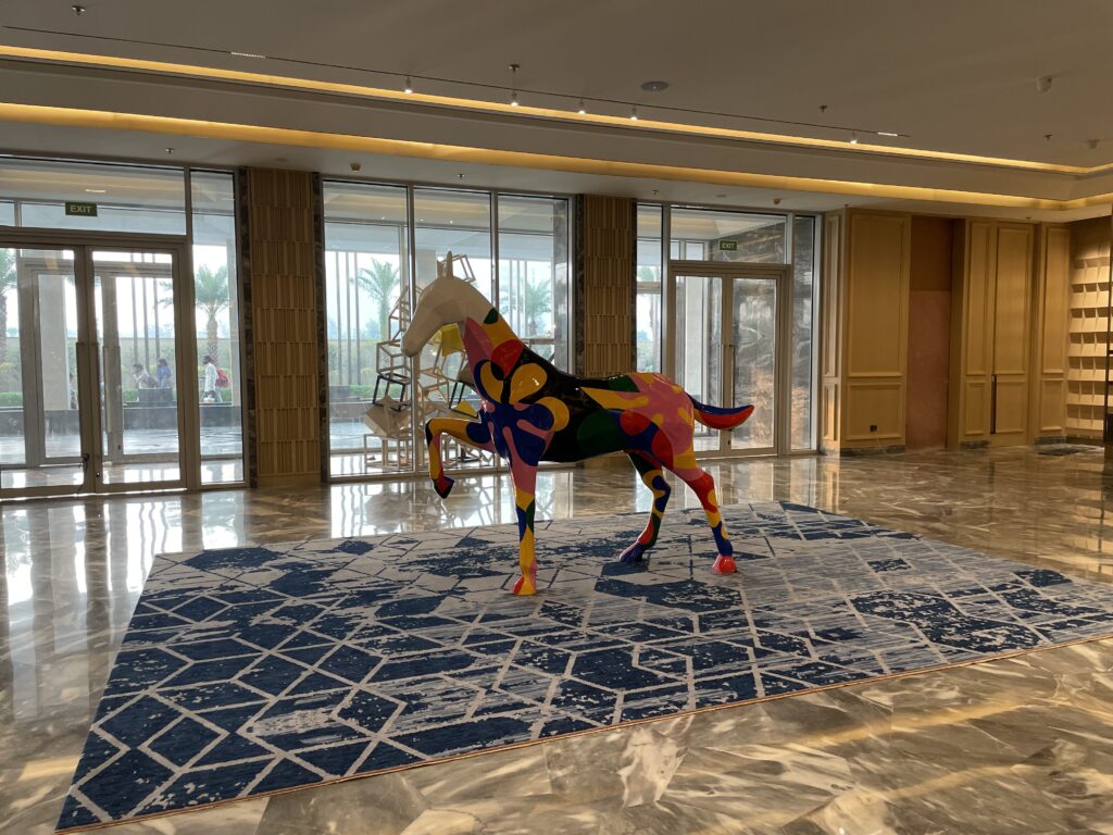 Le Meridian - Keystone Sign Studio